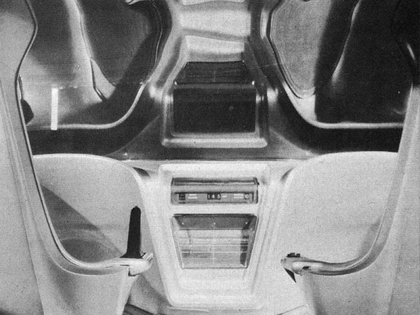 A Curved Dashboard for Modern Cars - DVN