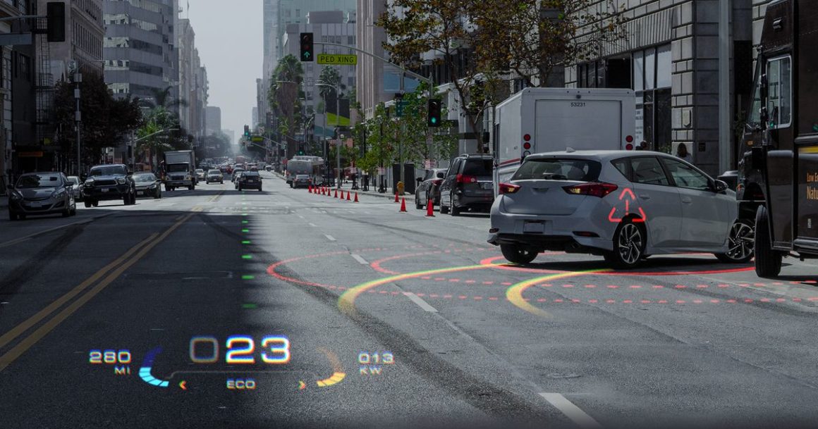 Holographic AR-HUD With New Glass Material - DVN