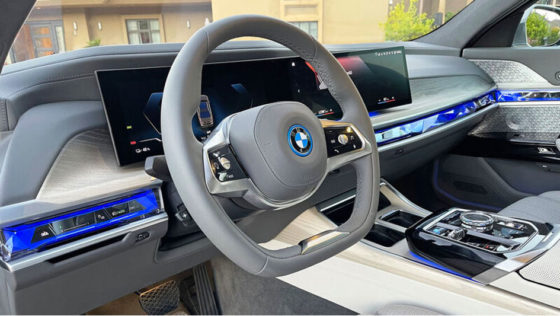 BMW i7 Brings New Luxury Interior Features - DVN